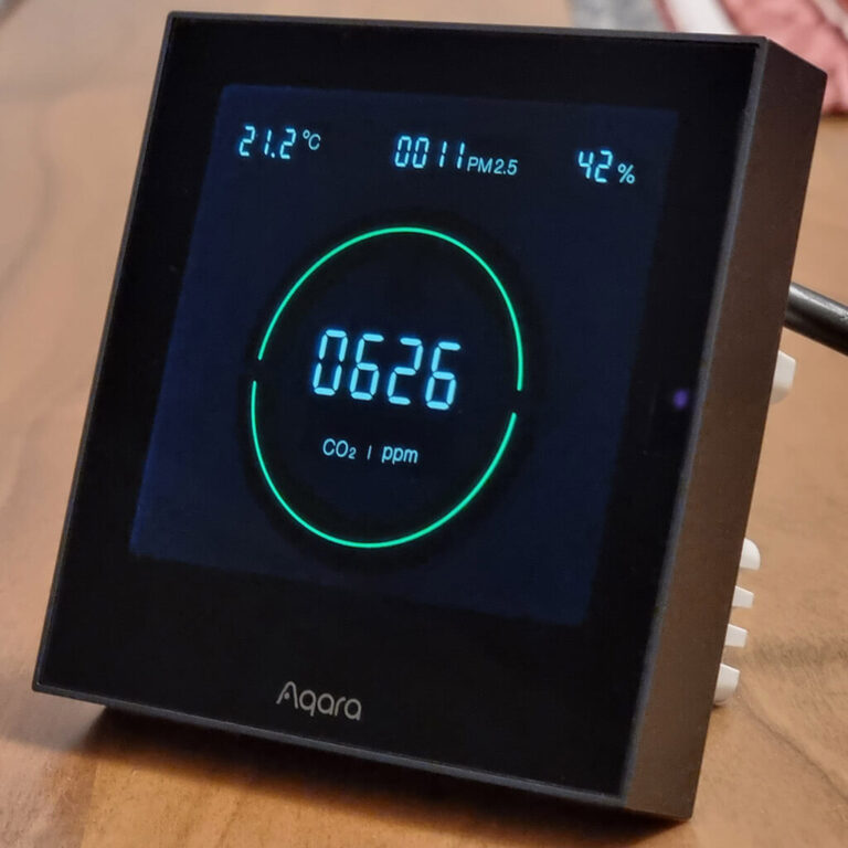 Aqara S1 Air Quality Monitoring Panel Review | SmartHomeScene