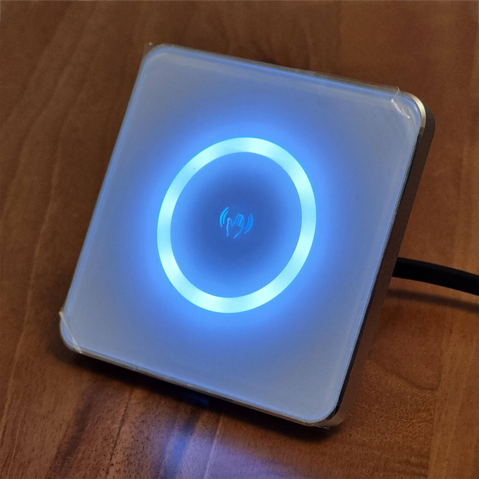 Zemismart Zigbee Wave Switch ZM-H7 Review - SmartHomeScene