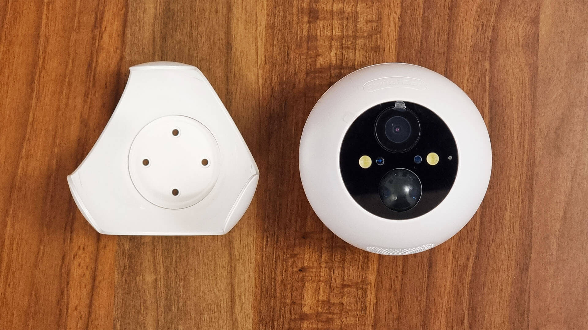 SwitchBot Outdoor Spotlight Camera Review - SmartHomeScene