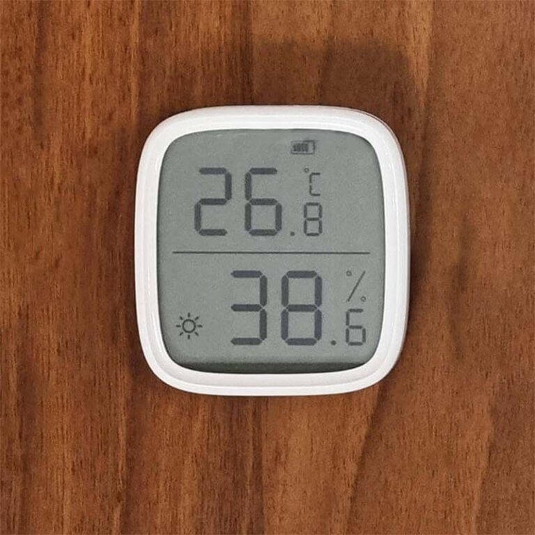 Best Zigbee Temperature and Humidity Sensors - SmartHomeScene