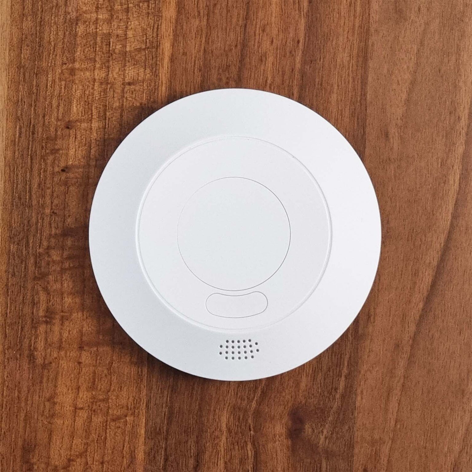 Zigbee Presence Sensor With Relay MTG075-ZB-RL - SmartHomeScene