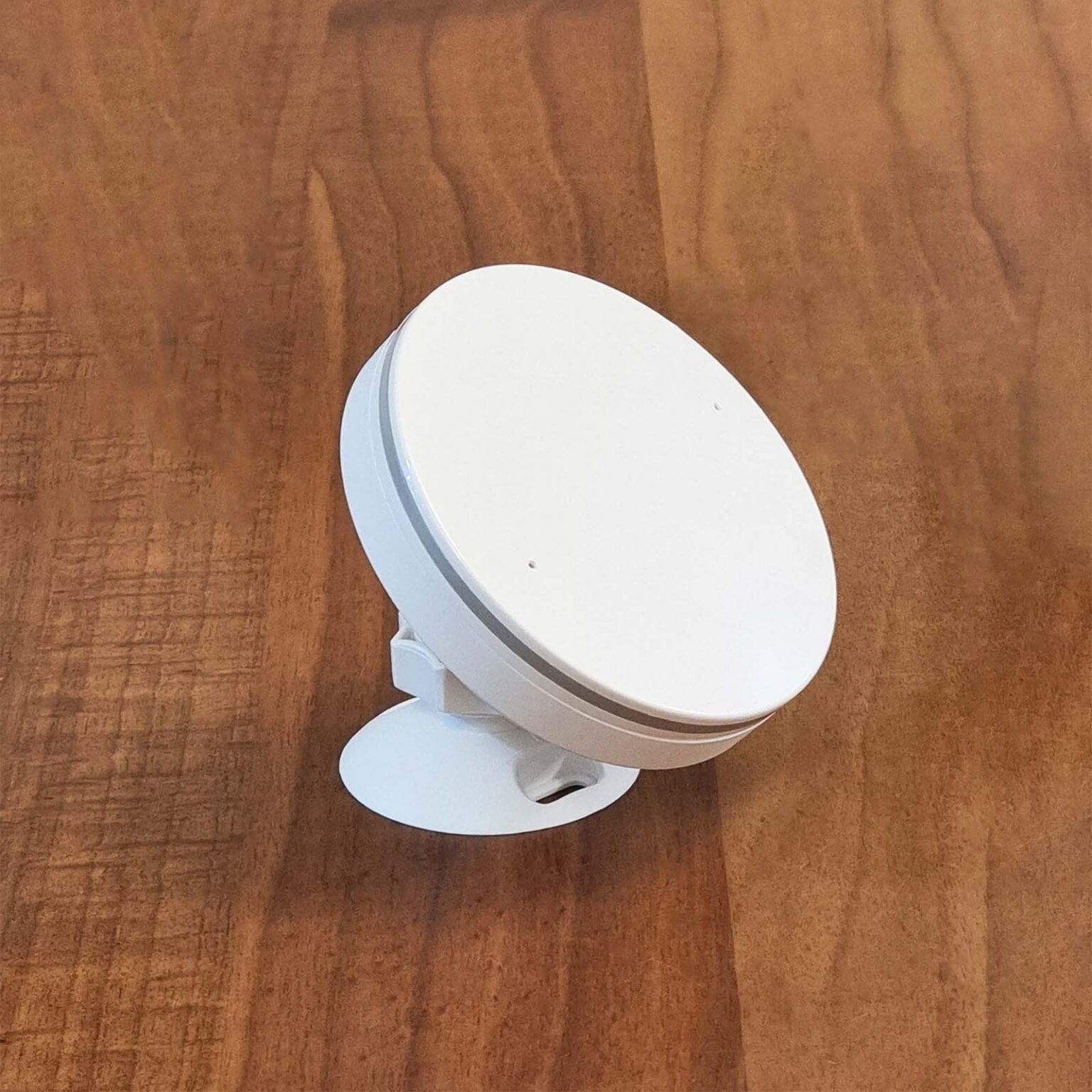Zigbee Presence Sensor with Siren ZG-205ZL - SmartHomeScene