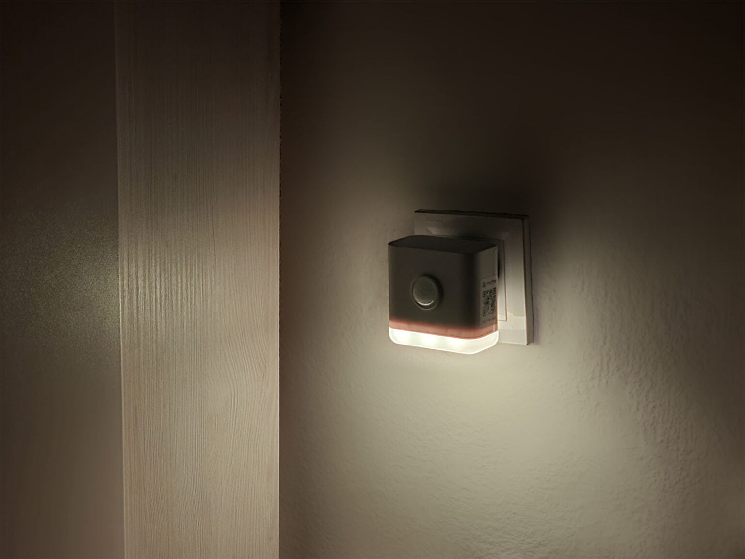 Thirdreality Matter Night Light Review - SmartHomeScene