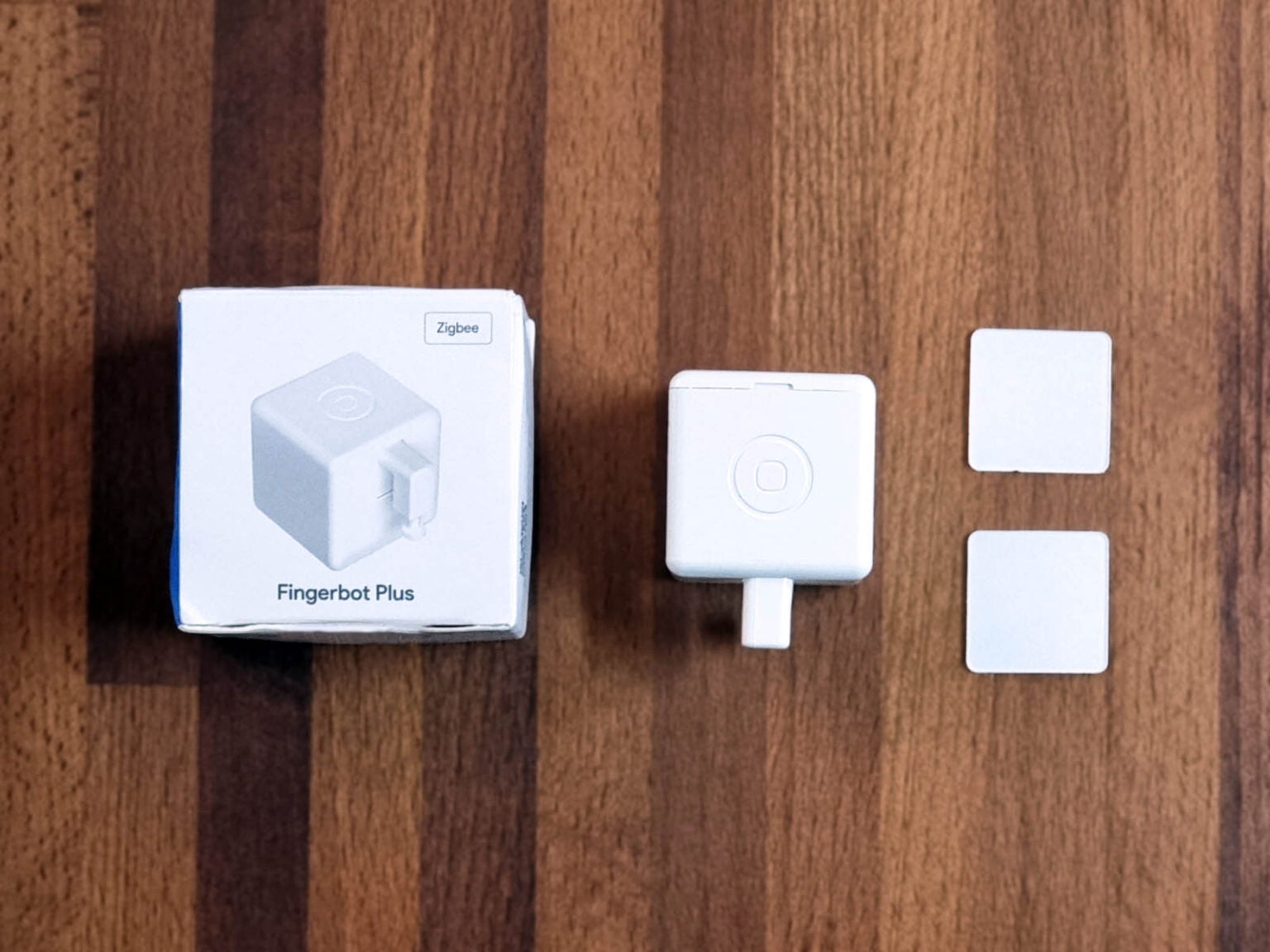 Tuya Zigbee Fingerbot Button Pusher Review - SmartHomeScene Tuya Zigbee Fingerbot Button Pusher Review - SmartHomeScene