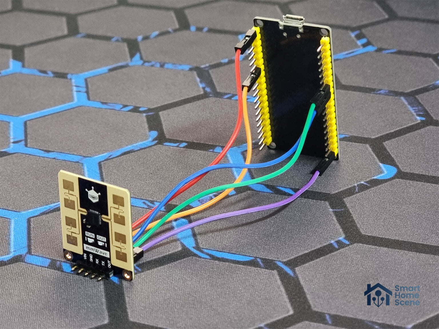 DIY Presence Sensor with DFRobot 25m and ESPHome | SmartHomeScene