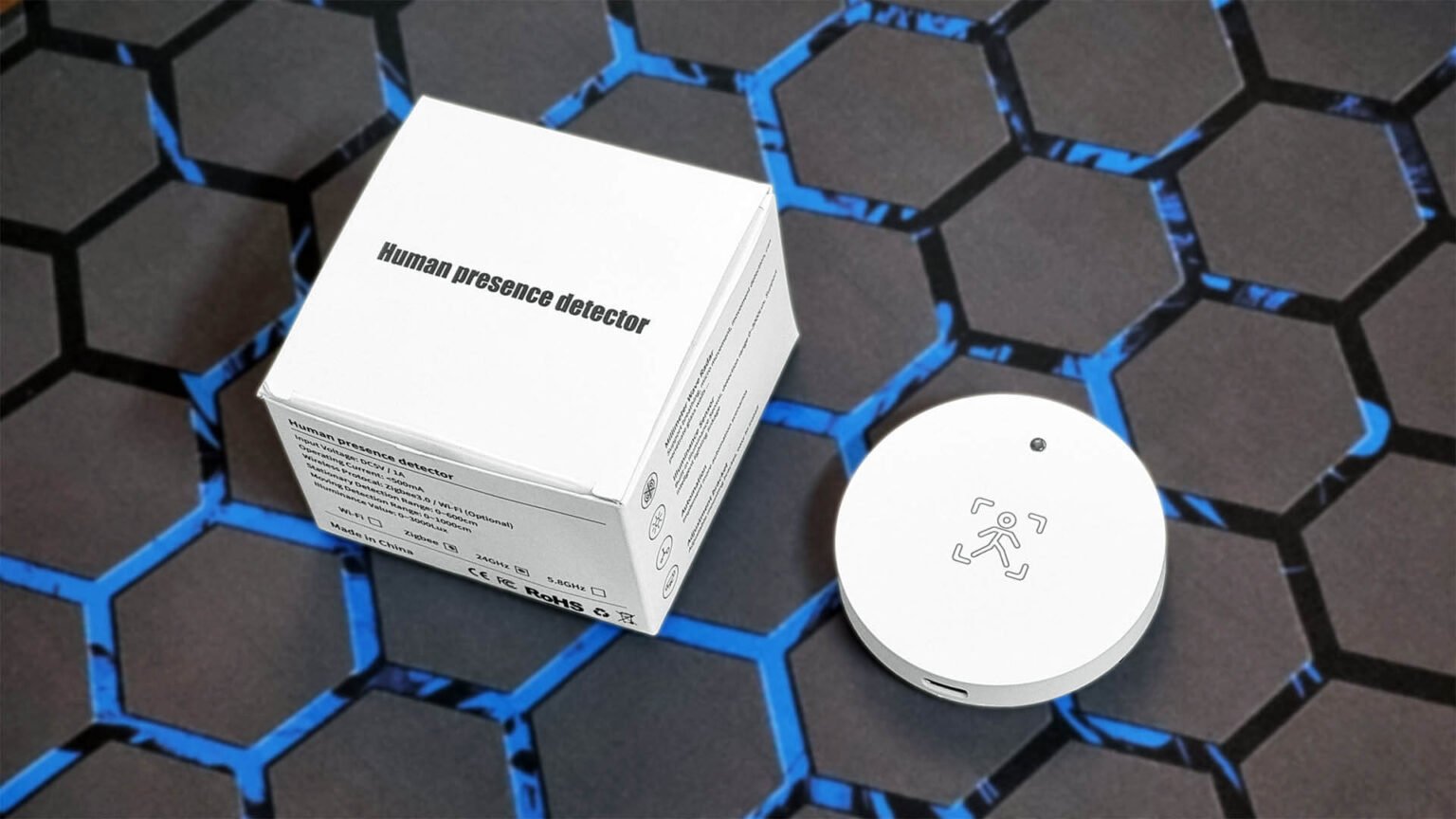 New Tuya 24GHz Zigbee Presence Sensor Review - SmartHomeScene