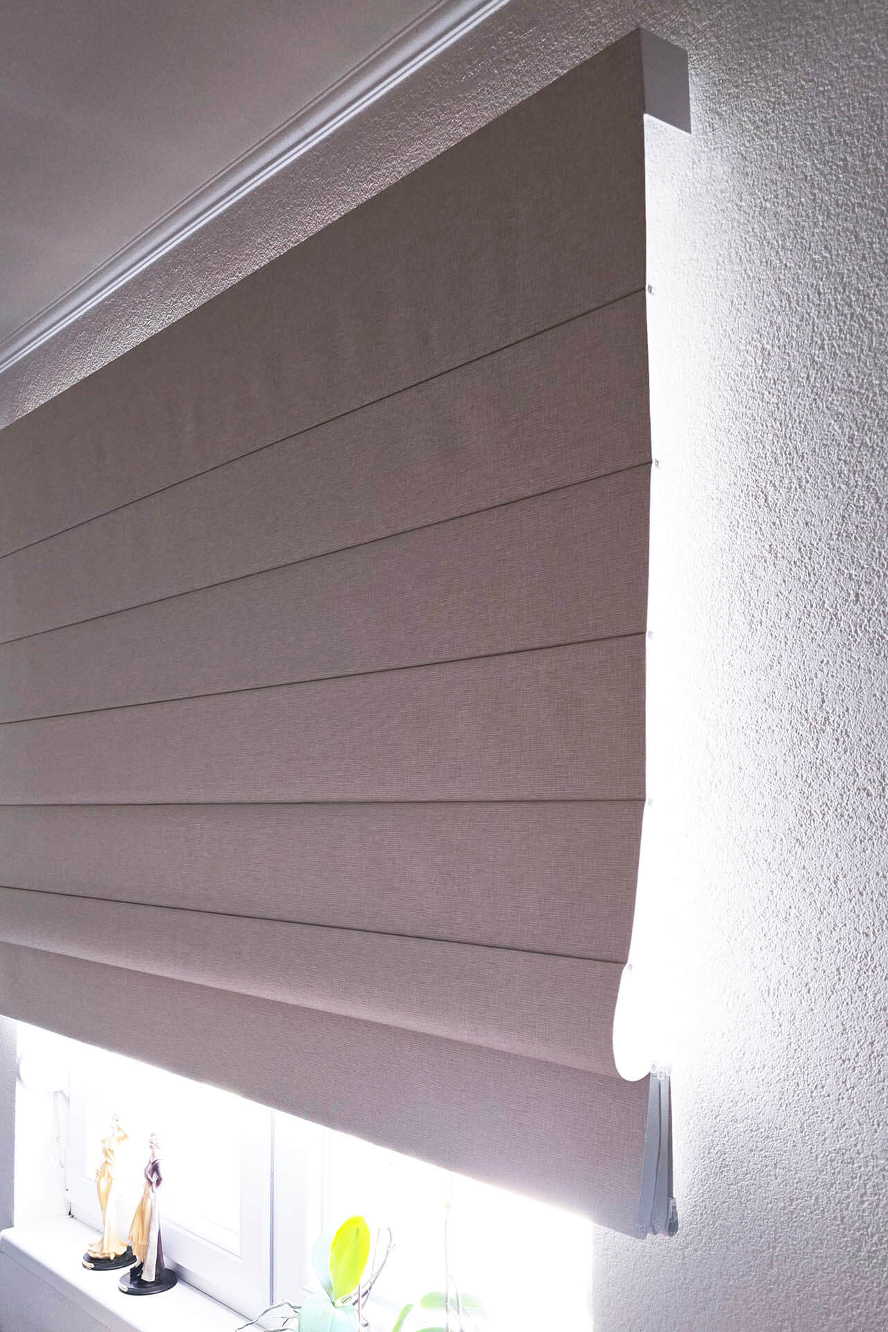 Weffort Smart Shades with Thread Review | SmartHomeScene