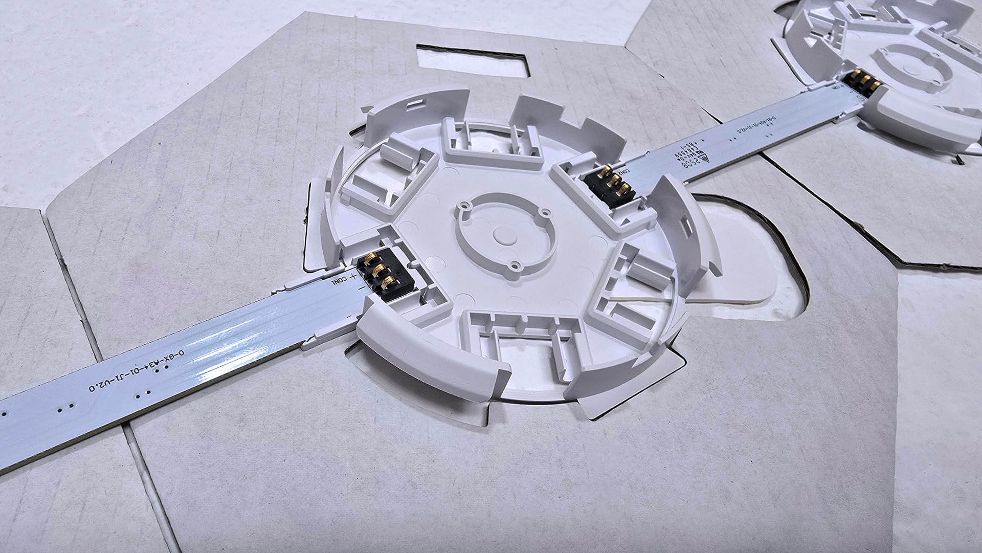 Linkind EP6 Smart Hexagon Panels Review - SmartHomeScene